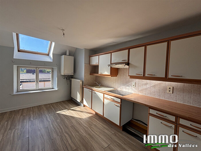 Appartement à vendre - Vagney - 4 pièces - 2 chambres