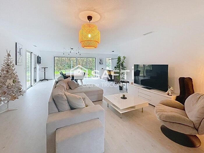 Maison à vendre - Ludon-Médoc - 4 pièces - 3 chambres