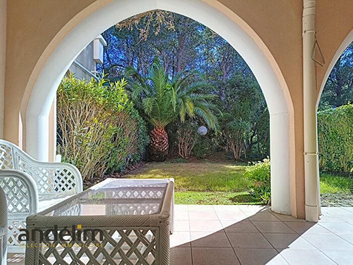 Appartement à vendre - Saint-Raphaël, Boulouris - 3 pièces - 2 chambres