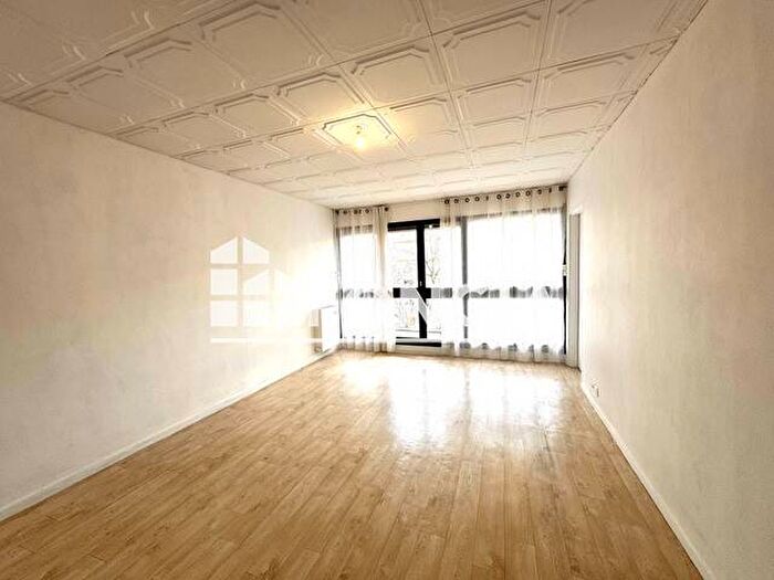 Appartement à louer - Le Grand-Quevilly - 3 pièces - 2 chambres