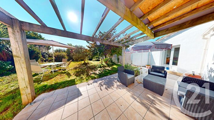 Maison à vendre - Saint-Hilaire-la-Forêt - 3 pièces - 2 chambres