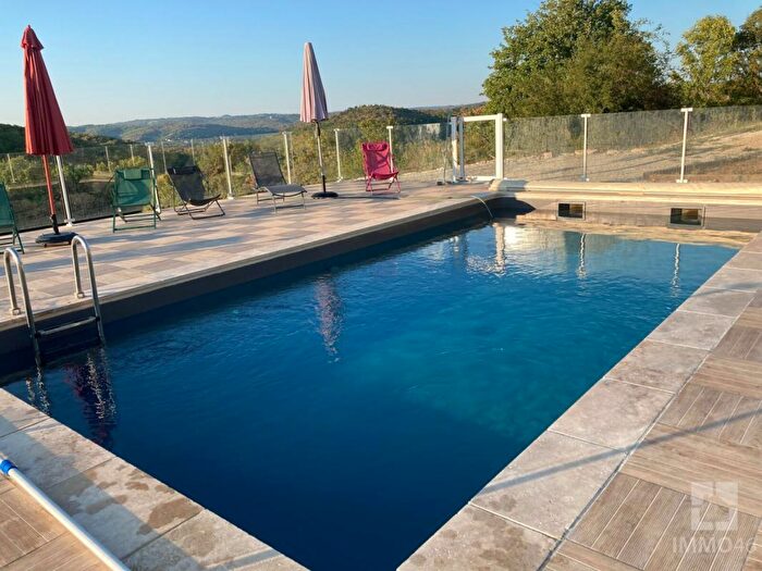 Maison 9 pièces à Cahors, Saint-Georges, à vendre