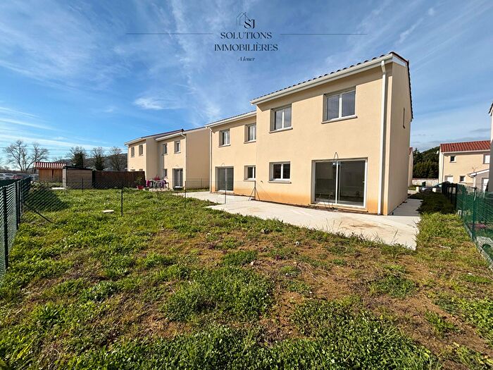 Maison 4 pièces à louer à Sablons