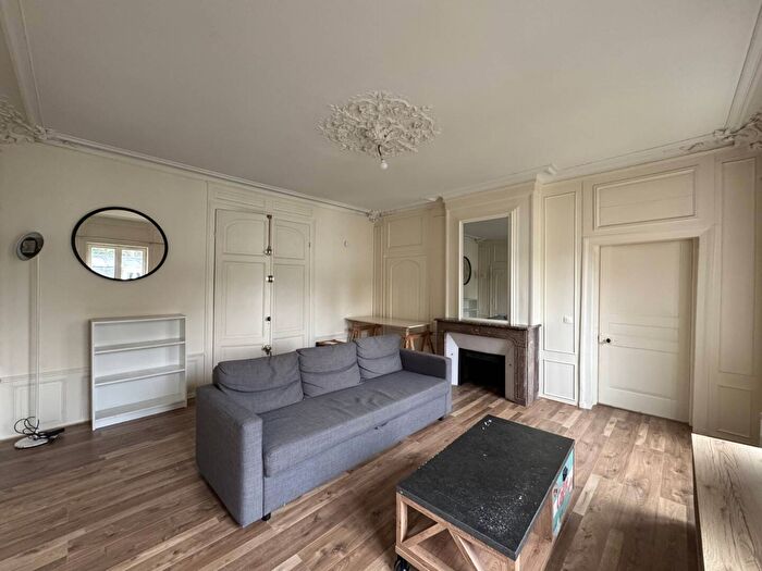 Appartement à louer - Vieux Lille - 2 pièces - 1 chambre