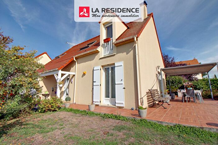 Maison 7 pièces à vendre à Bréval