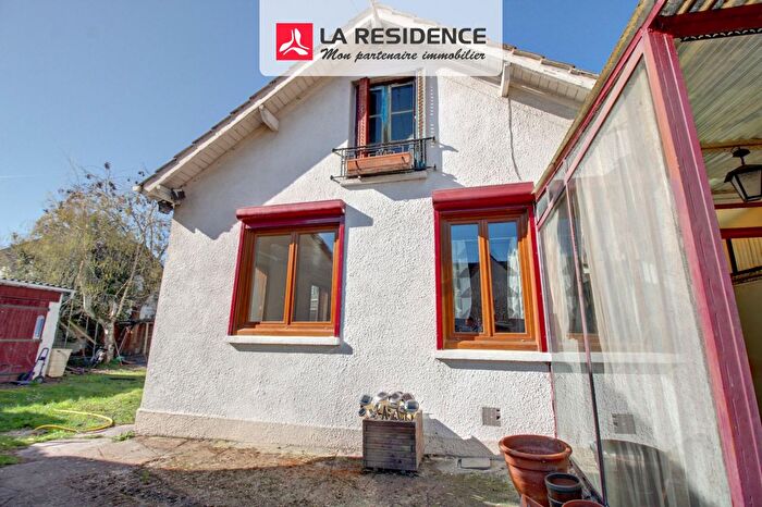Maison à vendre - Conflans-Sainte-Honorine, Romagné, Renouveau - 5 pièces - 3 chambres