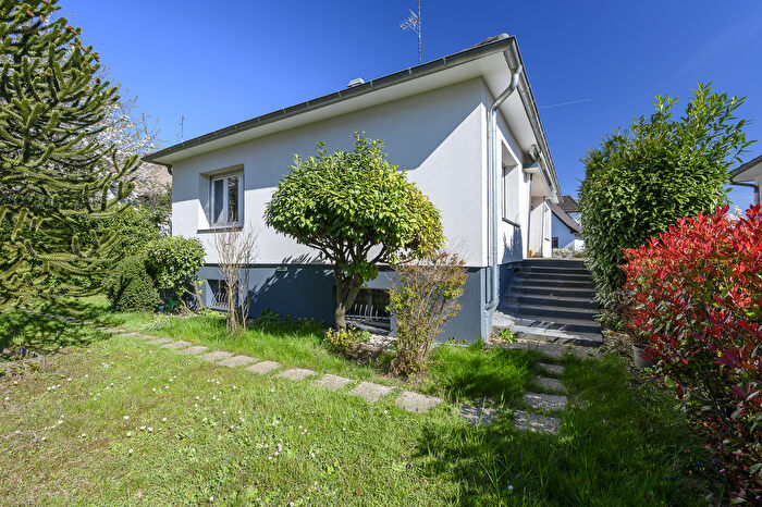 Maison à vendre - Strasbourg, Neuhof - 4 pièces - 2 chambres