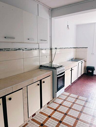 Maison à louer - La Trinité - 5 pièces - 4 chambres