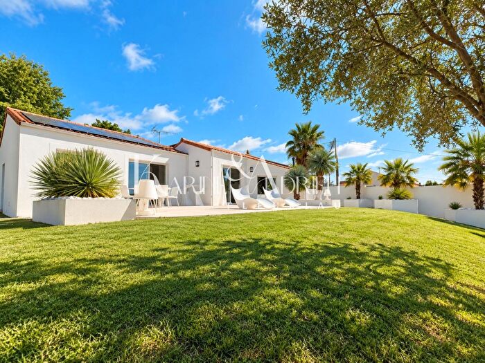 Maison 5 pièces à La Châtaigneraie, à vendre