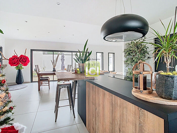 Maison à vendre - Cholet, Leclerc - 6 pièces - 4 chambres