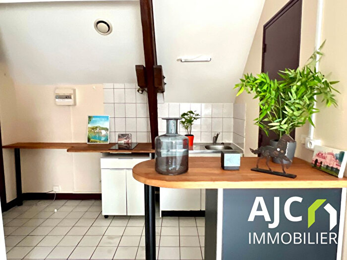 Appartement à vendre - Tours, Cathédrale - 1 pièce