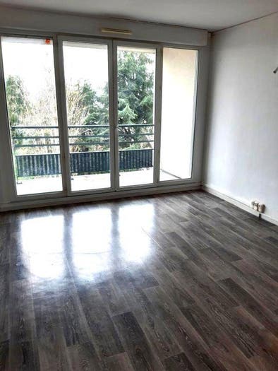 Appartement 4 pièces à louer à Beaurepaire