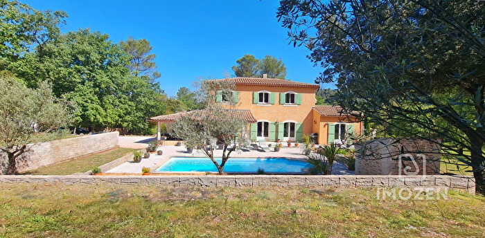 Maison 7 pièces à La Celle, à vendre