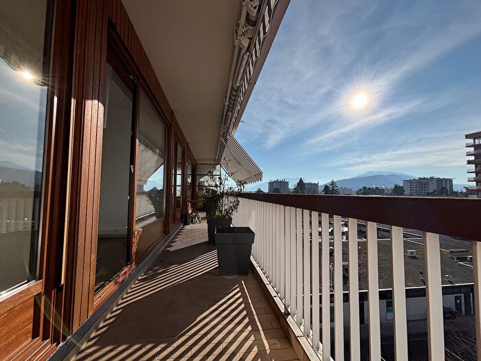 Appartement à vendre - Annecy - 3 pièces - 2 chambres