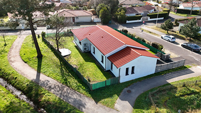 Maison à vendre - Biscarrosse, Centre-ville, République, Breux - 5 pièces - 3 chambres