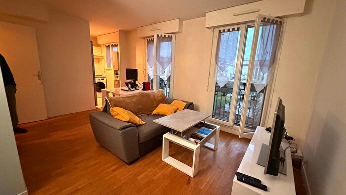 Appartement à louer - Aristide Briand, Montrouge - 2 pièces - 1 chambre