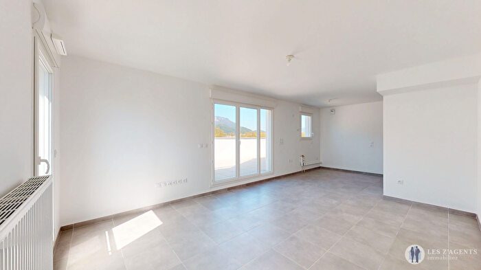 Échirolles, Village, La Commanderie - Appartement 3 pièces à vendre