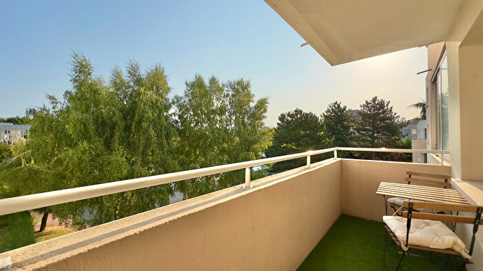 Courcouronnes, Bois de mon Coeur : Appartement 2 pièces à vendre