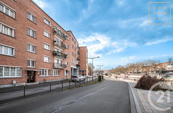 Appartement à vendre - Maubeuge, Centre-ville - 5 pièces - 3 chambres