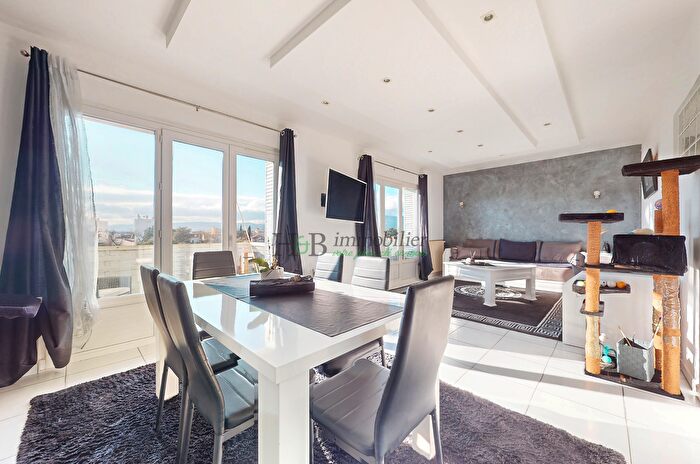 Appartement à vendre - Valence, Châteauvert, Robinson - 3 pièces - 2 chambres