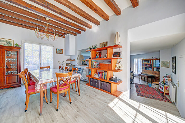 Maison 9 pièces à Mareil-Marly, à vendre