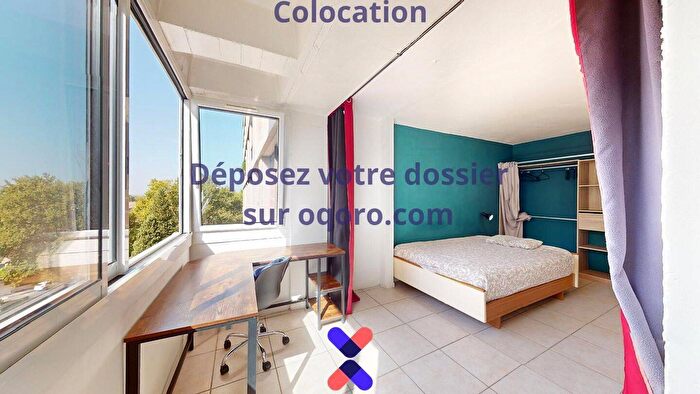 Appartement à louer - Saint Ruf-Trillade Nord, Avignon - 5 pièces - 4 chambres