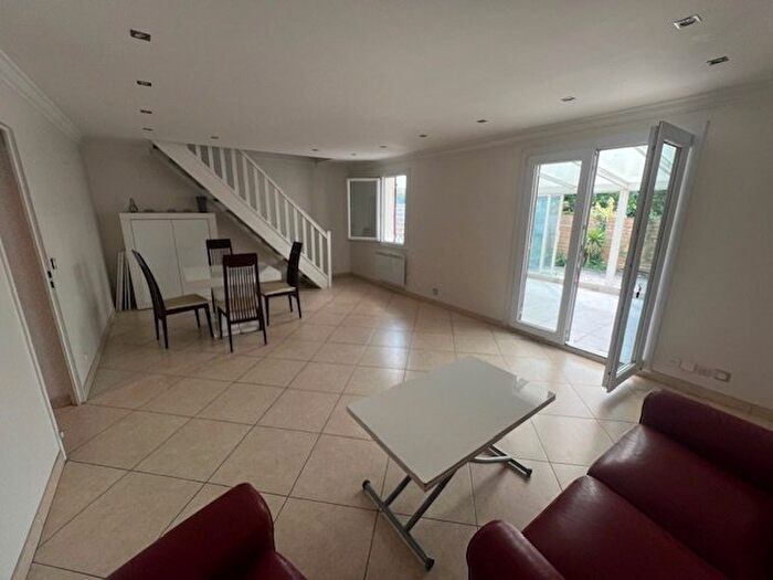 Maison à vendre - Bonneuil-sur-Marne, Centre-ville, Parc du Raincy - 5 pièces - 4 chambres