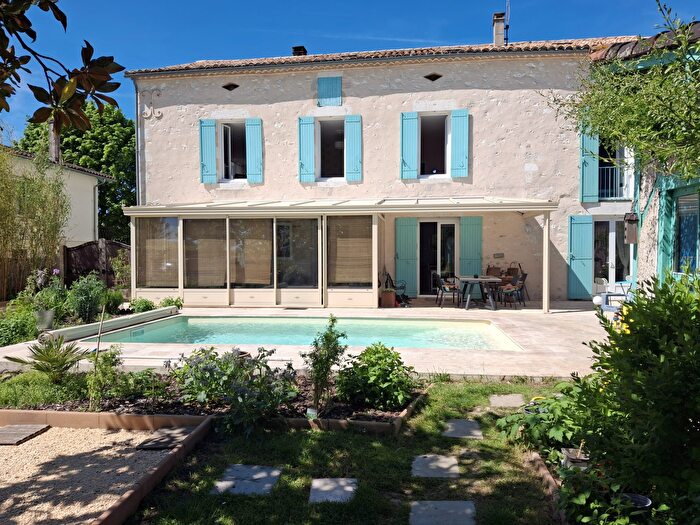 Maison à vendre - Castillonnès - 9 pièces - 6 chambres