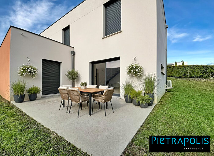 Maison à vendre - Saint-Maurice-sur-Dargoire - 5 pièces - 4 chambres