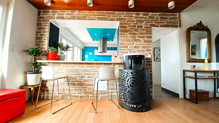 Maison à vendre - La Chapelle-Basse-Mer - 9 pièces - 7 chambres