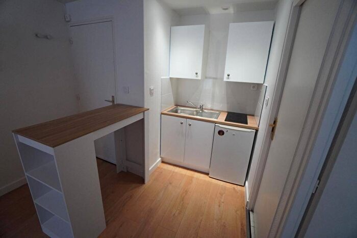 Appartement à louer - Docteur Lavalle, Dijon - 2 pièces - 1 chambre