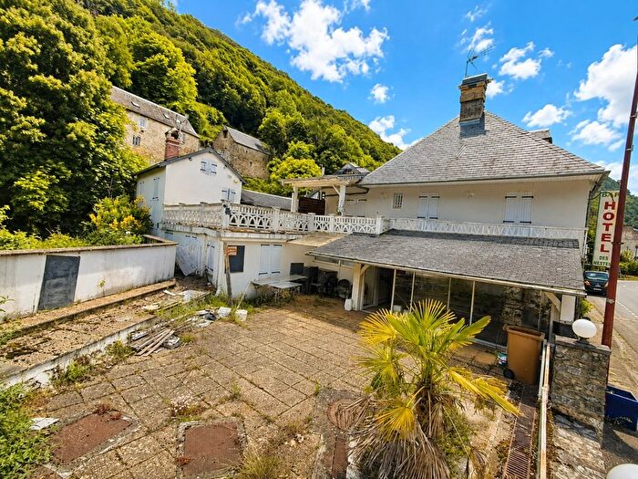 Maison 20 pièces à vendre - Sarrancolin