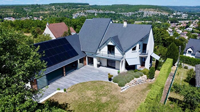 Maison à vendre - Velars-sur-Ouche - 7 pièces - 5 chambres