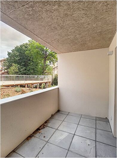 Appartement 1 pièce à Béziers, Champ de Mars, à louer