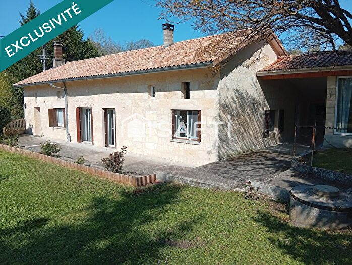 Maison à vendre - Laruscade - 6 pièces - 4 chambres