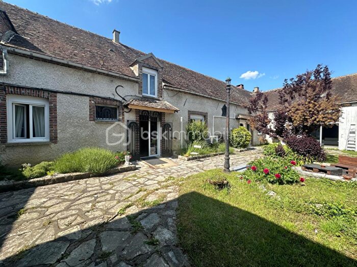 Sens : Maison 12 pièces à vendre
