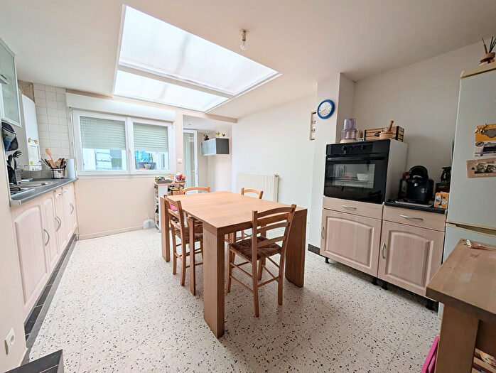 Calais, Nouvelle-France : Maison 3 pièces à vendre