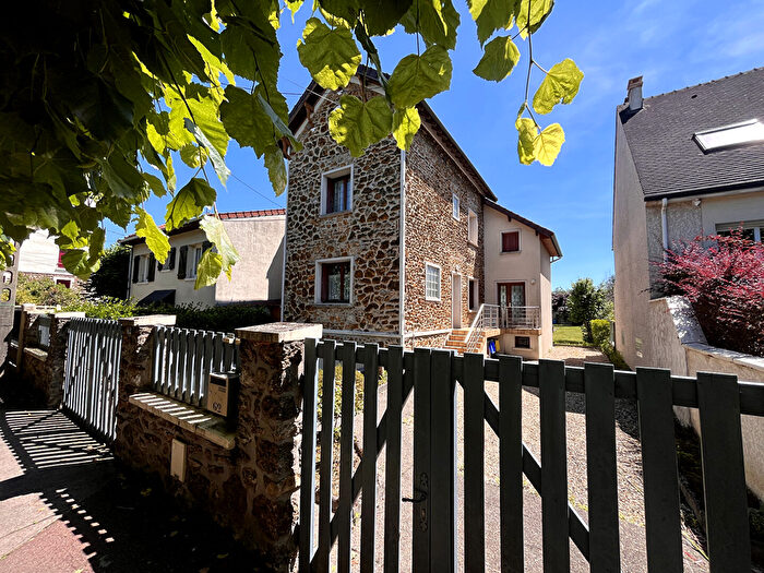 Livry-Gargan, LAbbaye - Maison 8 pièces à vendre