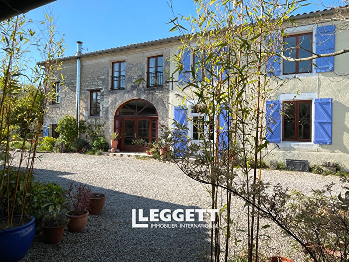 Maison à vendre - Oradour - 9 pièces - 4 chambres