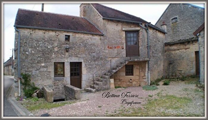 Maison à louer - Poiseul-la-Ville-et-Laperrière - 4 pièces - 3 chambres