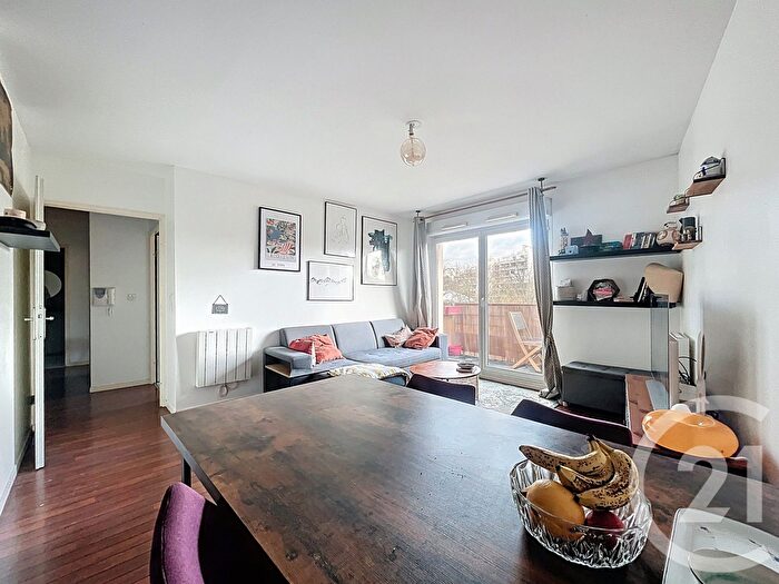 Appartement à vendre - Épinay-sur-Seine, Les Econdeaux - 3 pièces - 2 chambres