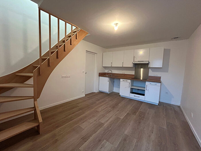 Appartement à louer - Arpajon - 2 pièces - 1 chambre