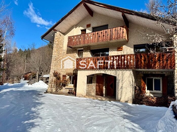 Maison à vendre - La Salle-les-Alpes - 10 pièces - 4 chambres