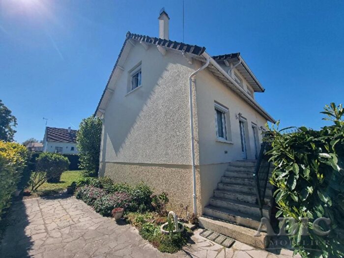 Saint-Mard : Maison 6 pièces à vendre