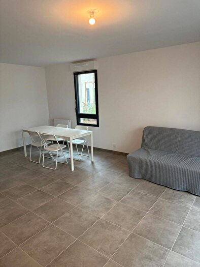 Nord, Louvres - Appartement 2 pièces à louer
