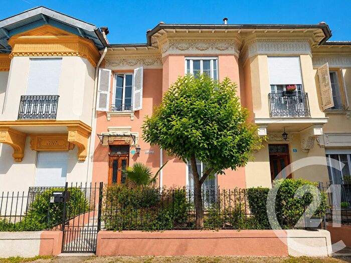 Maison 5 pièces à Nice, Chambrun, à vendre