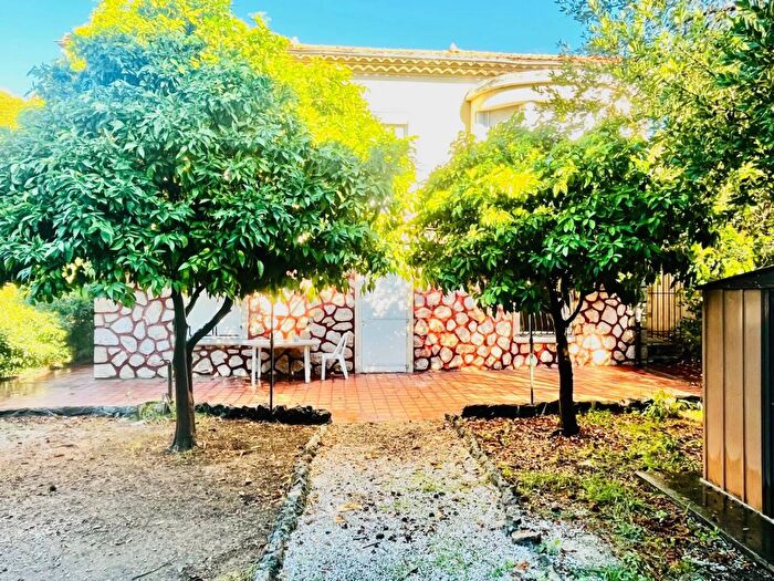 Maison à louer - Le Jonquet, Toulon - 4 pièces - 3 chambres