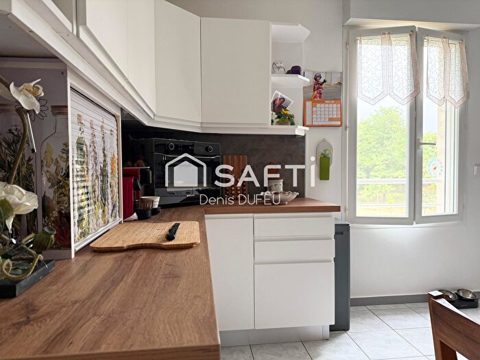 Appartement à vendre - Périgny - 4 pièces - 2 chambres