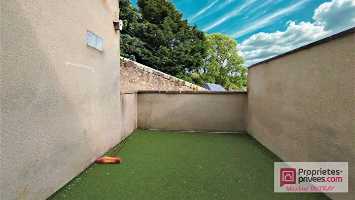 Maison à vendre - Château-Renault - 4 pièces - 3 chambres