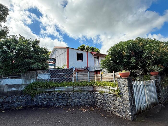 Maison à vendre - Saint-Denis, La Montagne ème - 5 pièces - 4 chambres